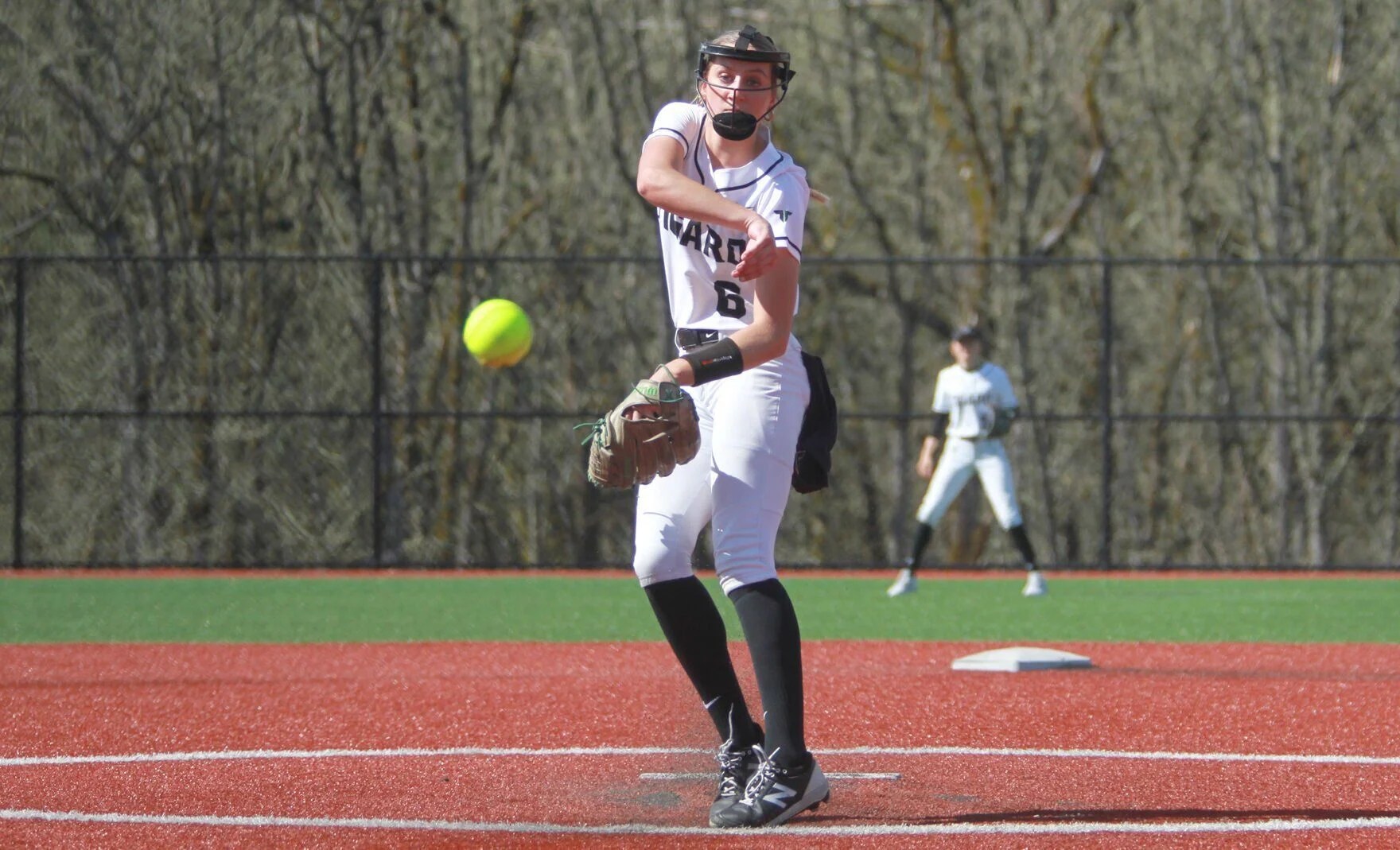 Westside baseball & softball: Scores and standout performers (April 9) | Lake Oswego Review
