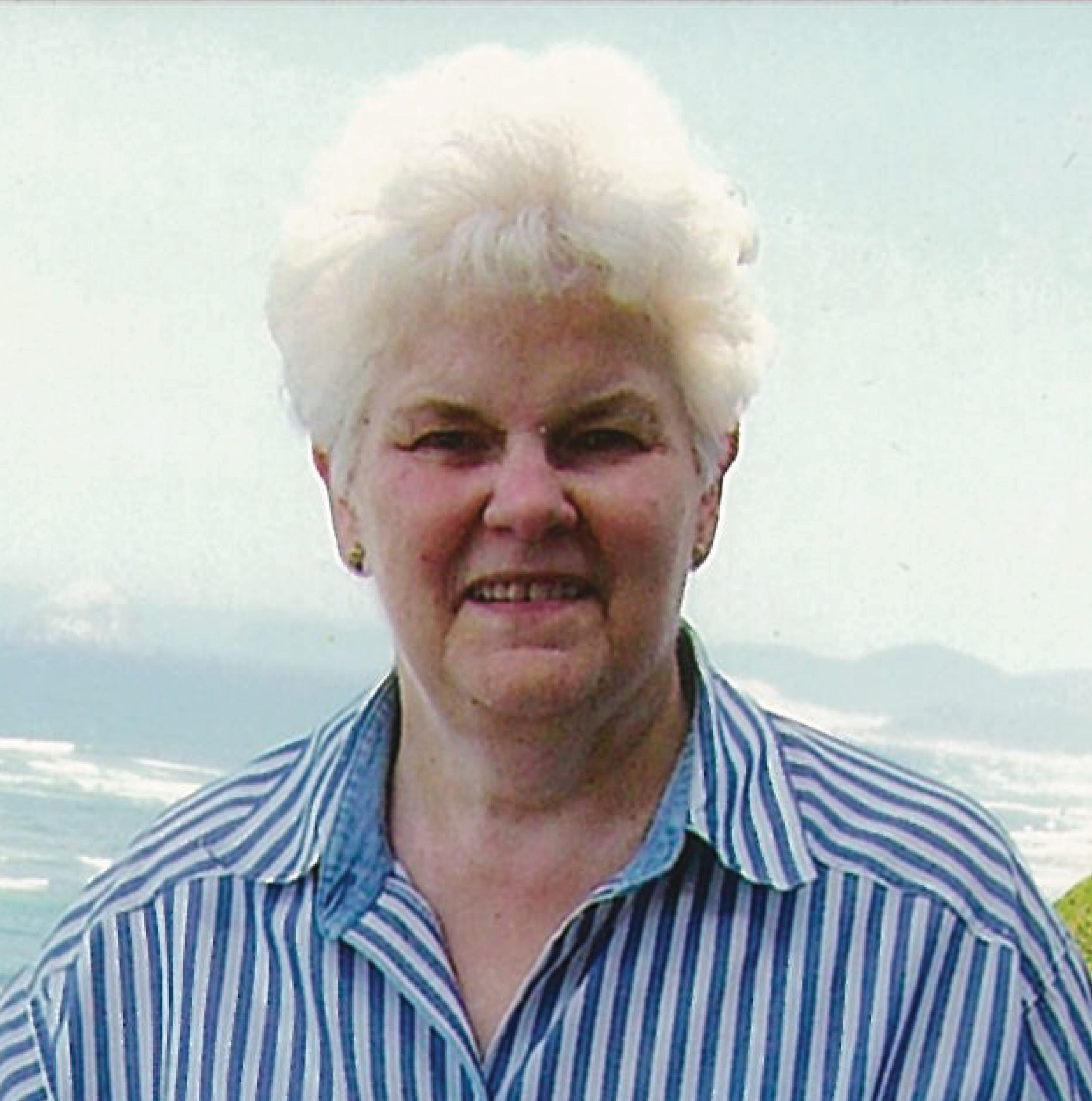 Obituaries | Lake Oswego Review