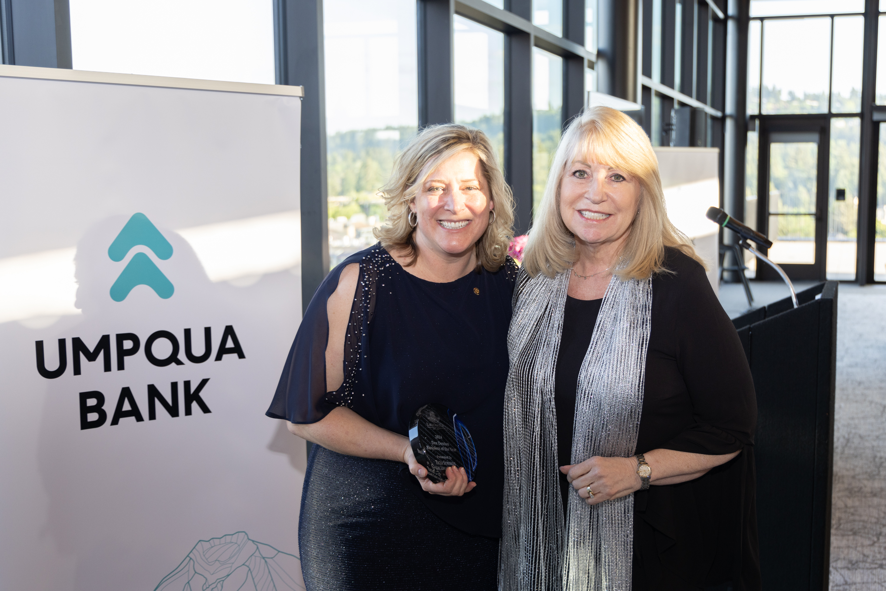 Lake Oswego business halts TSA PreCheck approval service | Lake Oswego ...