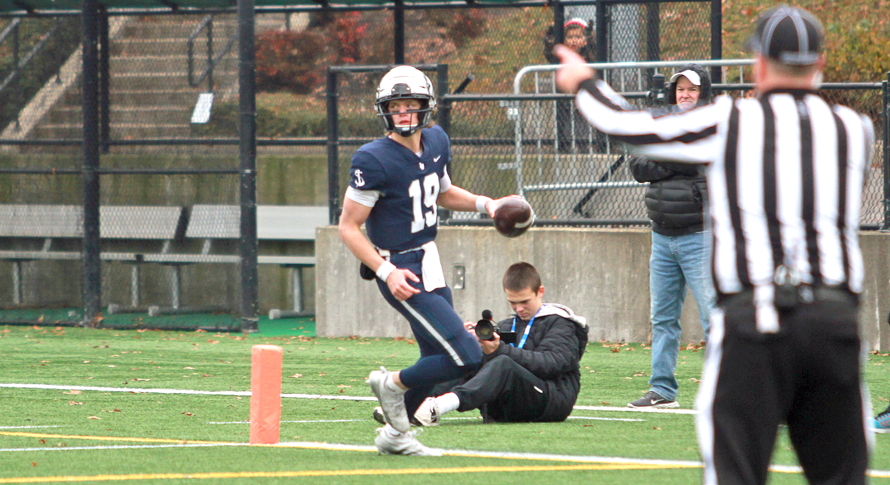 Lake Oswego football preps for South Medford in opener | Lake Oswego Review