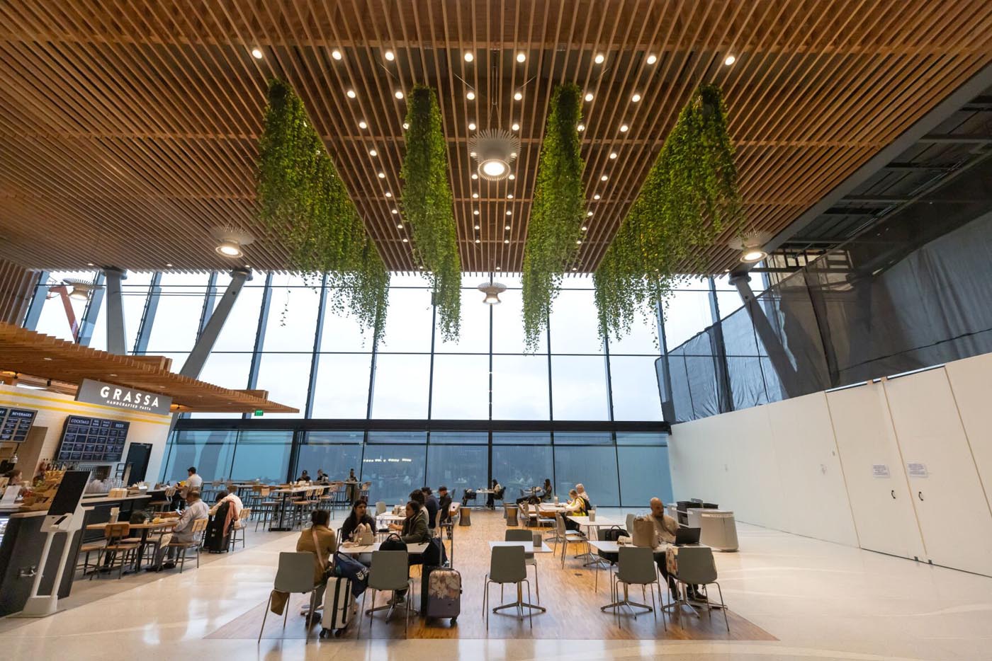 Popular Lake Oswego restaurant offering free pasta to kids impacted by ...