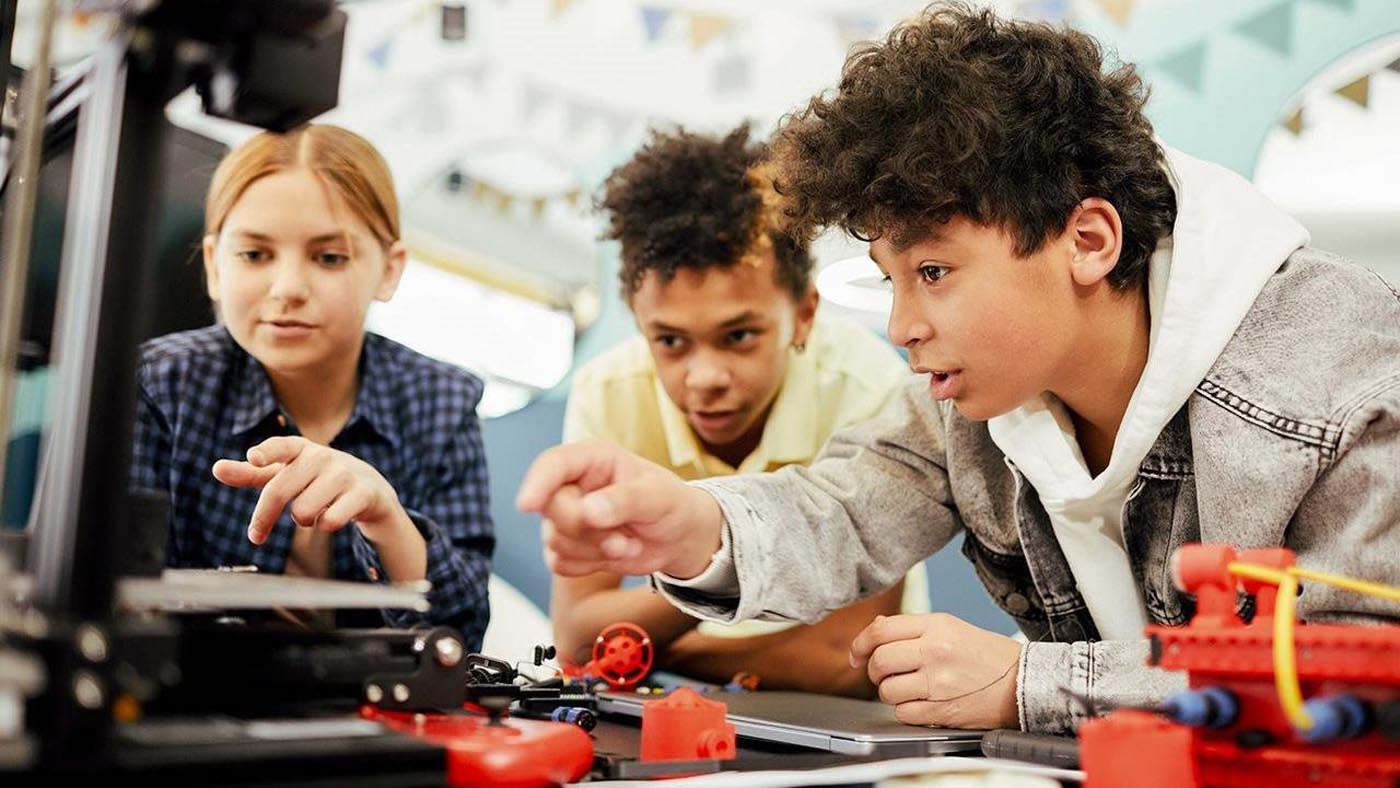 Verizon’s free summer STEM program for middle school students open for ...