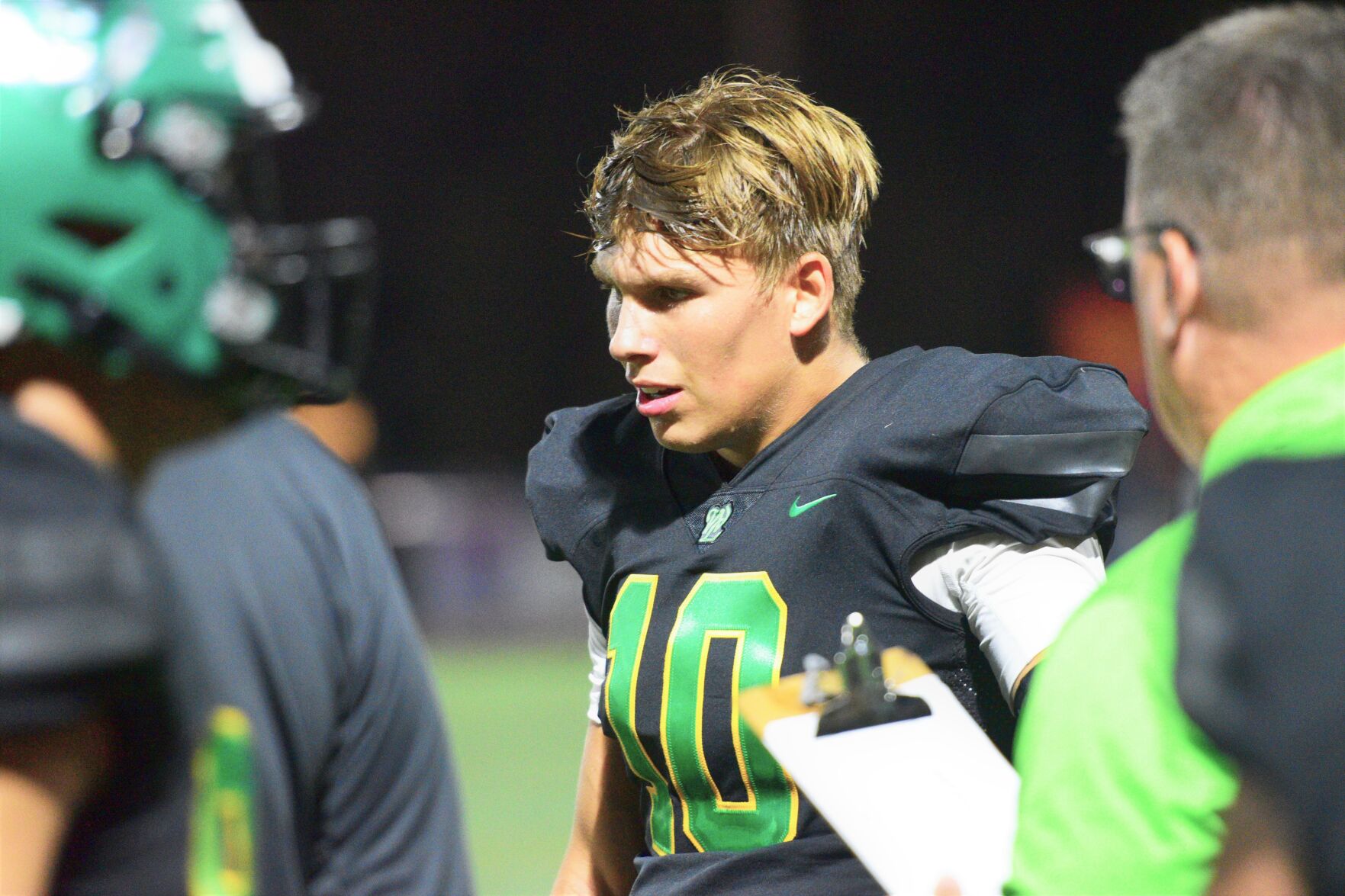 West Linn High’s Sam Leavitt announces commitment to Michigan State ...