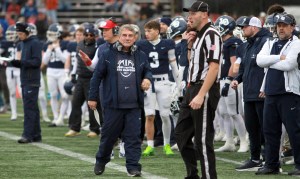 Lakers’ Steve Coury to return after ’25 football title | Lake Oswego Review