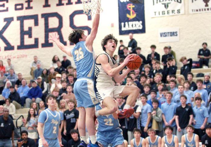 Lake Oswego boys hoop rallies past Lakeridge to win ‘Battle’ | Lake ...